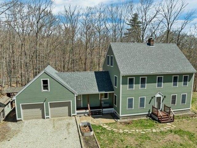 house with 4 bedroom, Gilmanton NH DLS103037369