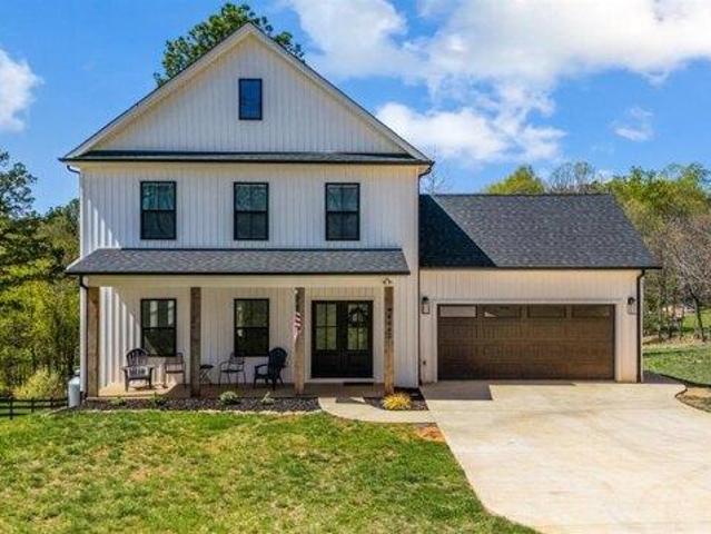 house with 4 bedroom, Goode VA ES103602111