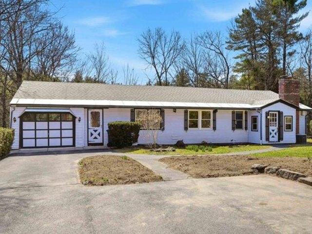 house with 4 bedroom, Goffstown NH DS102530391