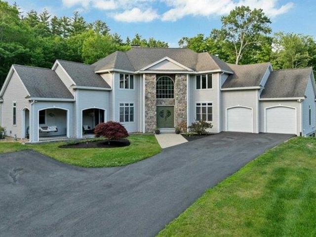 house with 4 bedroom, Goffstown NH DS104188374
