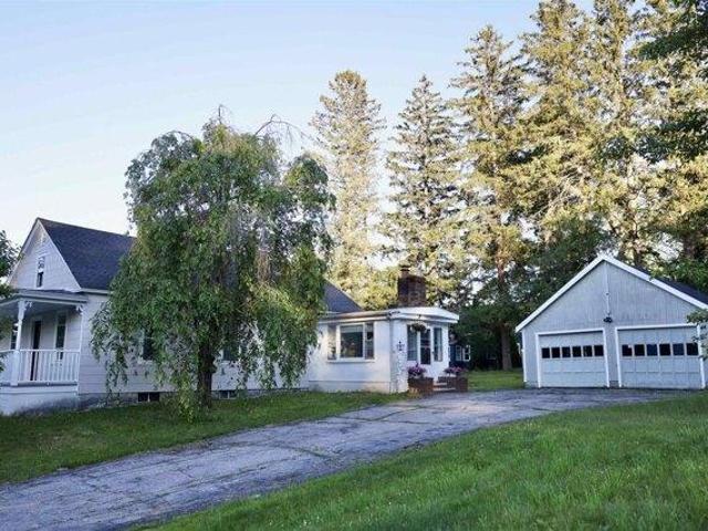house with 4 bedroom, Goffstown NH DS104237209