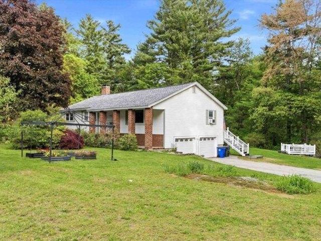 house with 4 bedroom, Goffstown NH ES103248587
