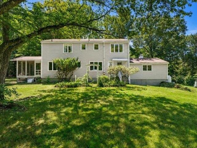 house with 4 bedroom, Goffstown NH ES105080460