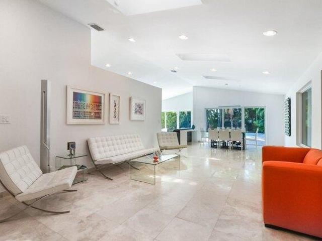 house with 4 bedroom, Golden Beach FL DS88421452