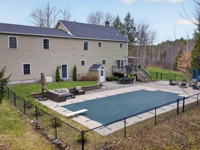 house with 4 bedroom, Gorham ME DS101706432