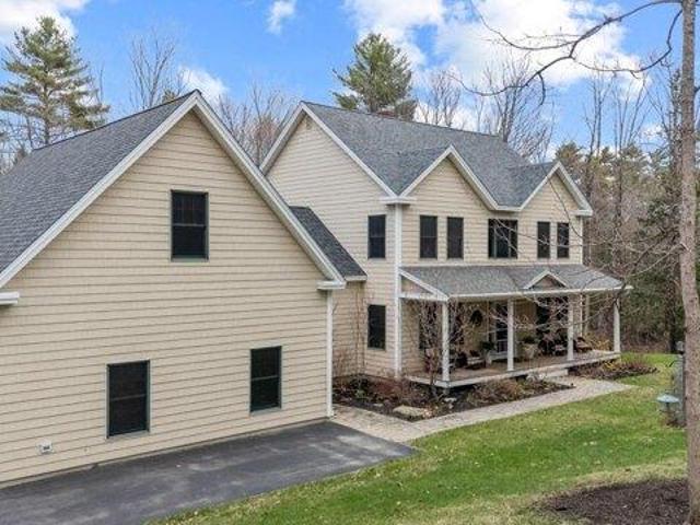 house with 4 bedroom, Gorham ME DS102029851