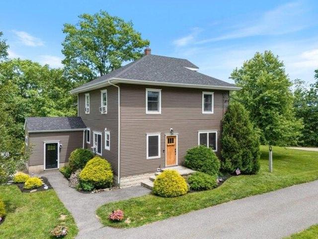 house with 4 bedroom, Gorham ME DS104079193