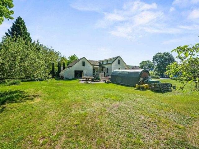 house with 4 bedroom, Gorham NH DS103223728