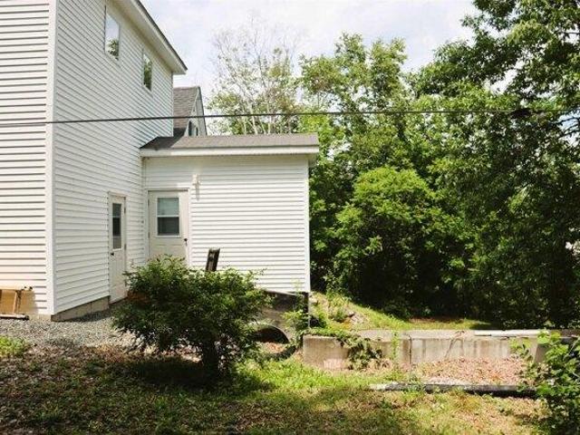 house with 4 bedroom, Gorham NH ES105114490