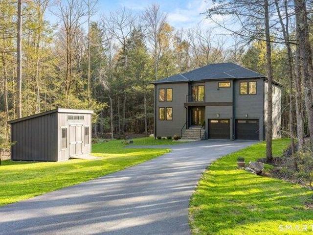 house with 4 bedroom, Goshen CT ES104407729