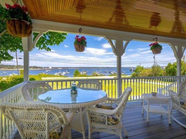 house with 4 bedroom, Gouldsboro ME ES105207988