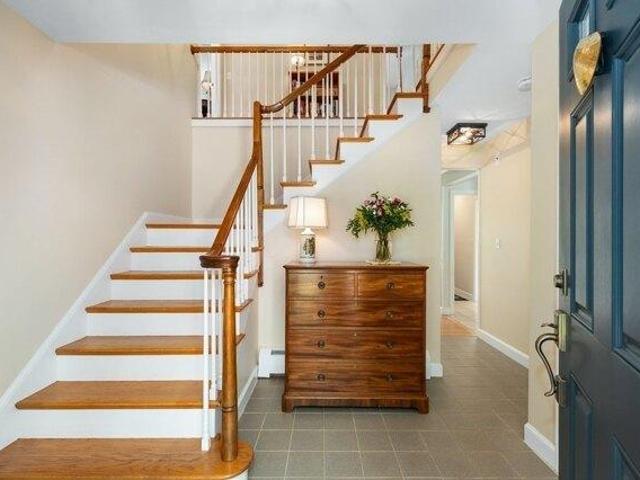 house with 4 bedroom, Gloucester MA ES104011070