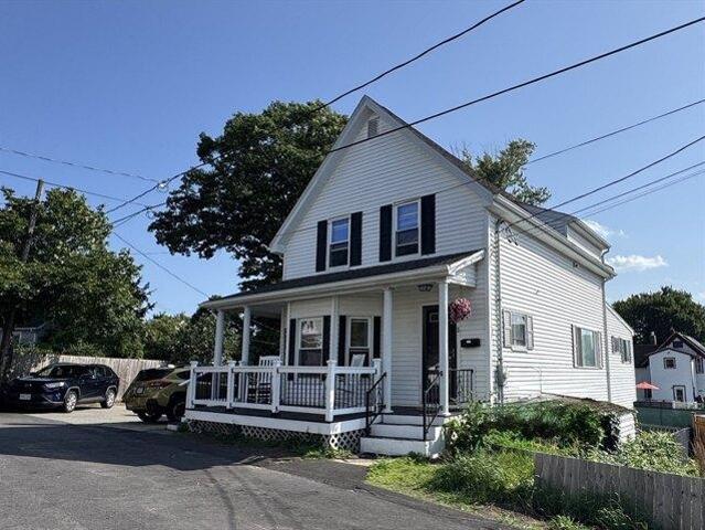 house with 4 bedroom, Gloucester MA ES104607291