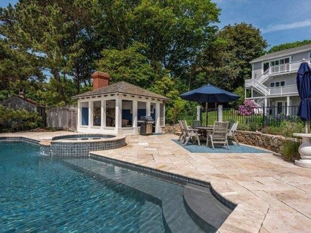 house with 4 bedroom, Gloucester MA ES105058989