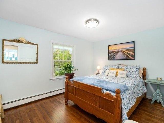 house with 4 bedroom, Gloucester MA ES105160079