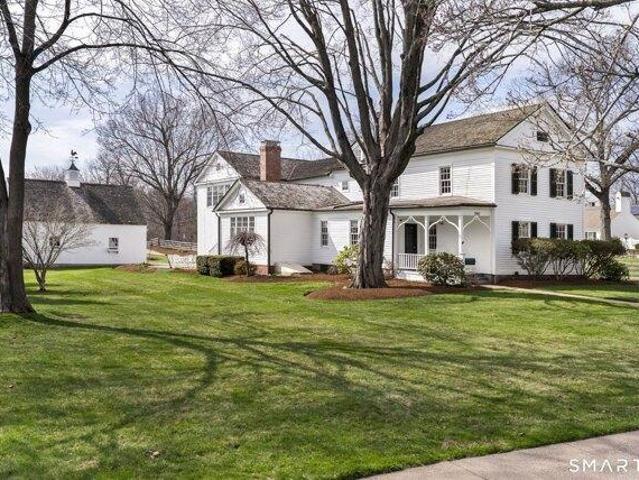 house with 4 bedroom, Glastonbury CT DS102029545
