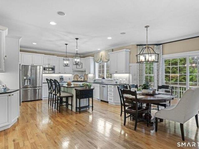 house with 4 bedroom, Glastonbury CT DS102279836
