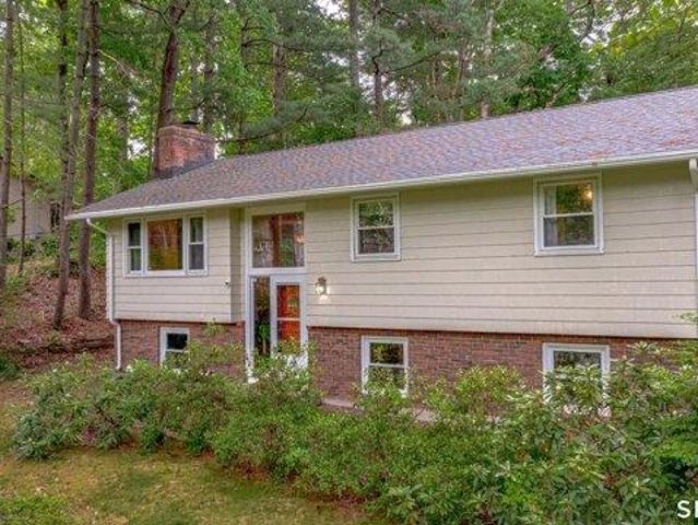 house with 4 bedroom, Glastonbury CT DS103187971
