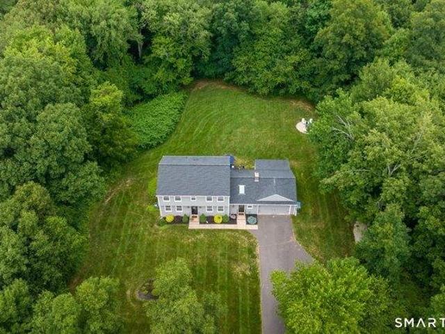 house with 4 bedroom, Glastonbury CT DS104187574