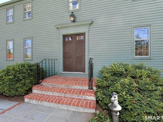 house with 4 bedroom, Glastonbury CT ES102824620