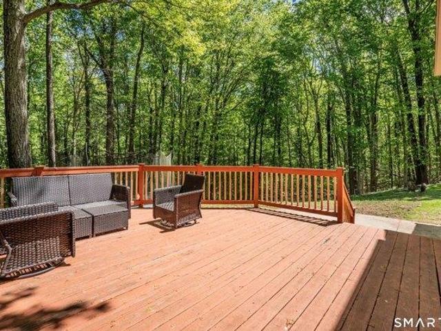 house with 4 bedroom, Glastonbury CT ES104042089
