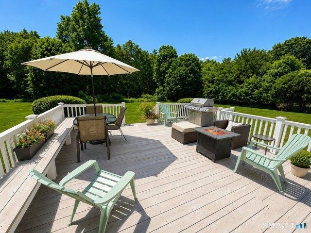 house with 4 bedroom, Glastonbury CT ES104899374