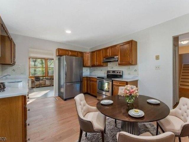 house with 4 bedroom, Glen Gardner NJ DS101750930