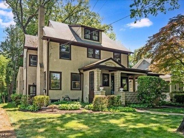 house with 4 bedroom, Glen Rock NJ DLS102776417