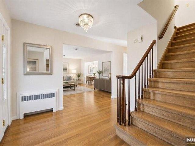 house with 4 bedroom, Glen Rock NJ DS102828390