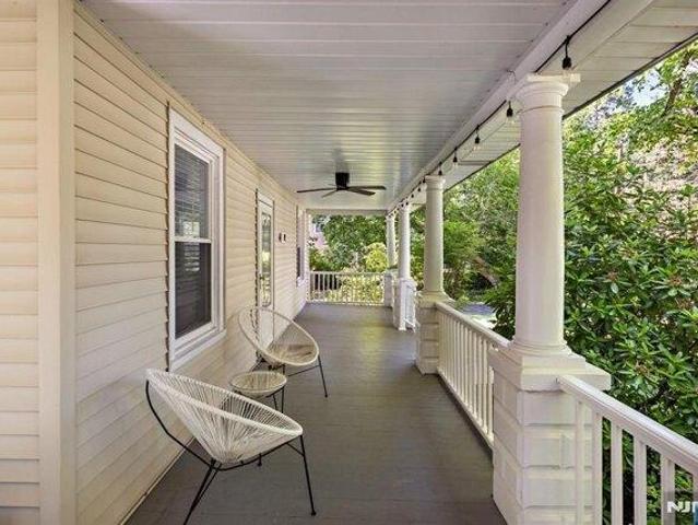 house with 4 bedroom, Glen Rock NJ ES104907777