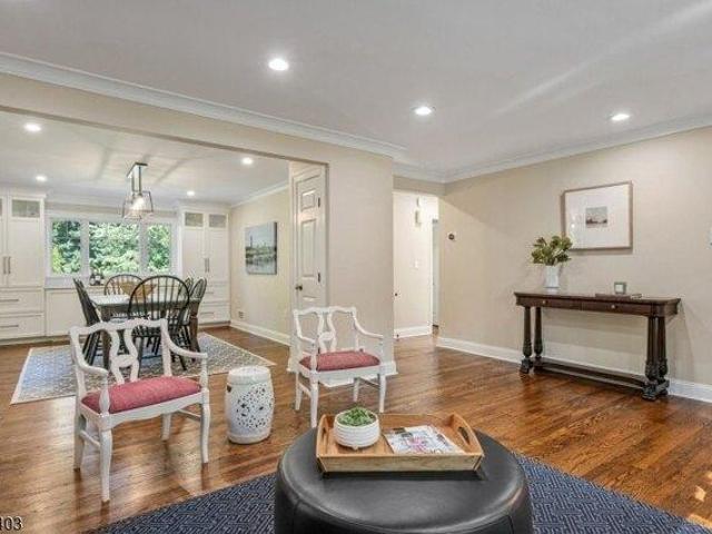 house with 4 bedroom, Glen Rock NJ ES105159821