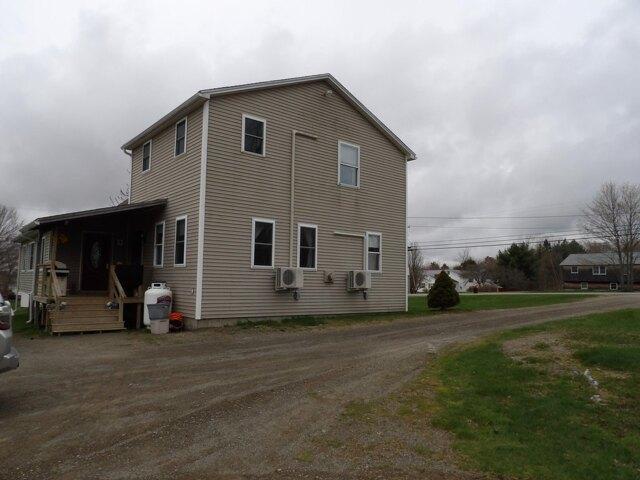 house with 4 bedroom, Glenburn ME ES104264787