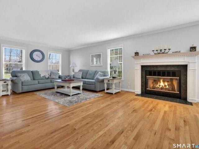 house with 4 bedroom, Groton CT ES103101037