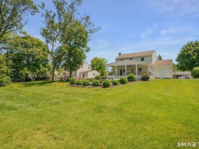 house with 4 bedroom, Groton CT ES103187660