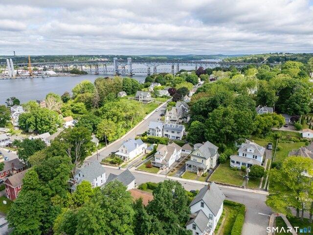 house with 4 bedroom, Groton CT ES104233836
