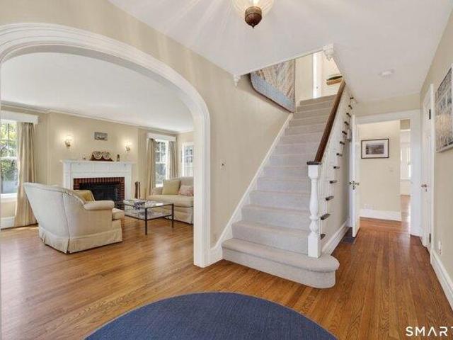 house with 4 bedroom, Groton CT ES104236011