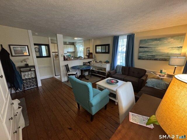 house with 4 bedroom, Groton CT ES105105848