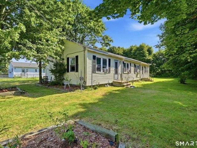 house with 4 bedroom, Groton CT ES105115496