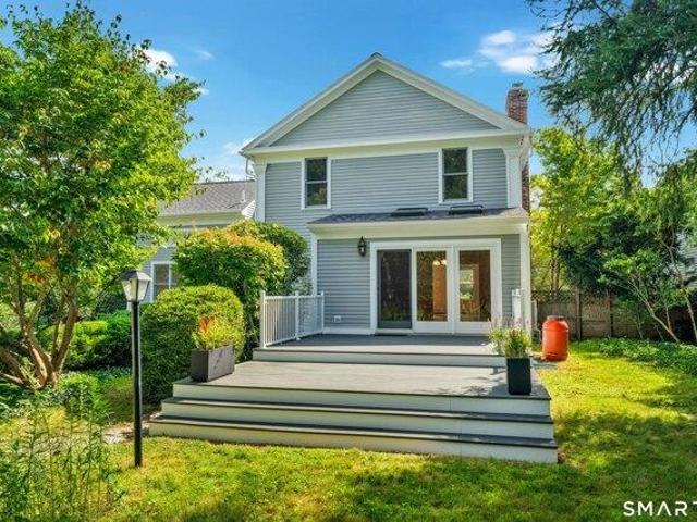 house with 4 bedroom, Groton CT ES105115641