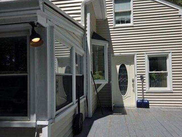 house with 4 bedroom, Groton CT ES105159629