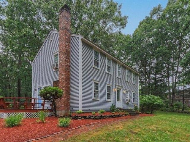 house with 4 bedroom, Groton MA ES105092935