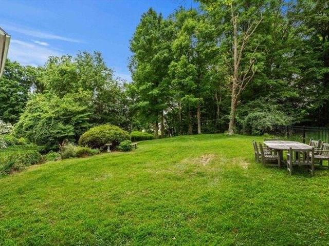 house with 4 bedroom, Groton MA ES105230004