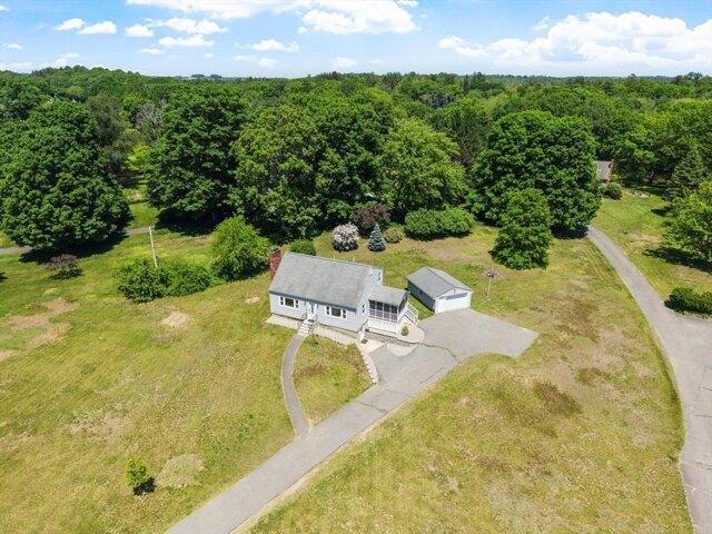 house with 4 bedroom, Groveland MA DS103497818