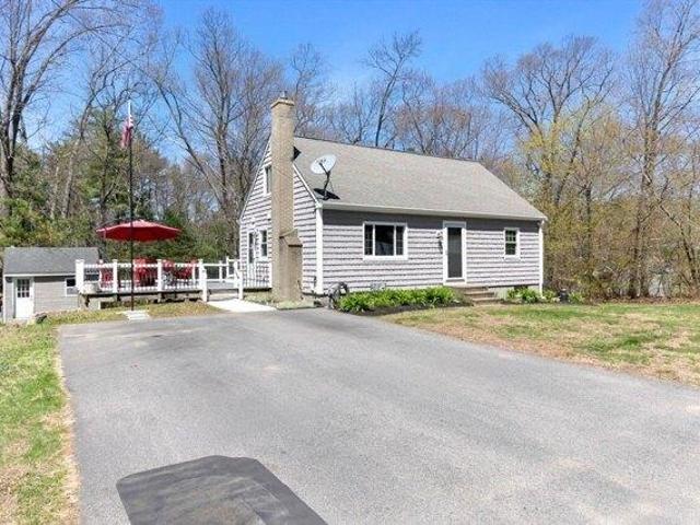house with 4 bedroom, Groveland MA ES102961310