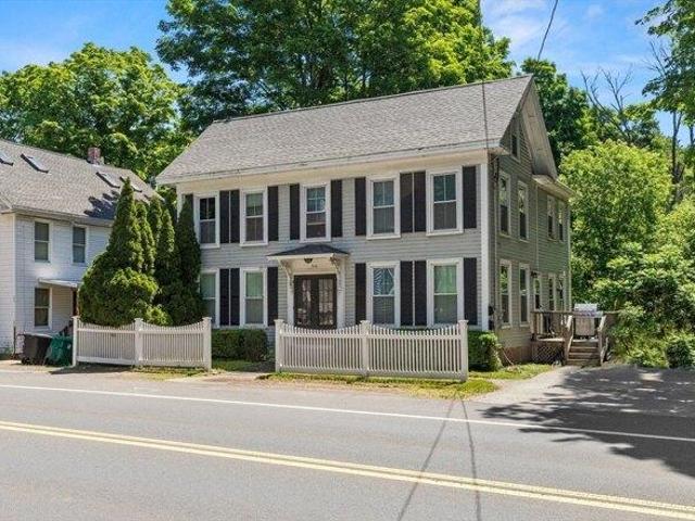 house with 4 bedroom, Groveland MA ES105061600