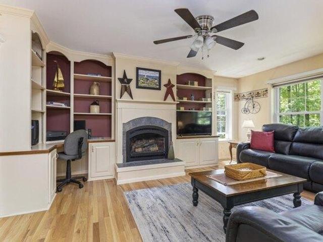 house with 4 bedroom, Gray ME DS104375825