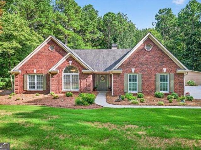 house with 4 bedroom, Grayson GA DLS93407616