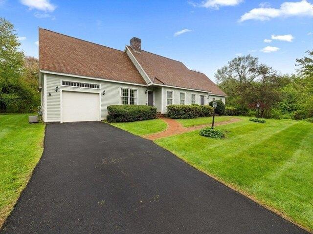 house with 4 bedroom, Grafton MA DLS102372515