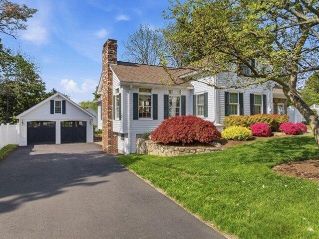 house with 4 bedroom, Grafton MA DLS102922899