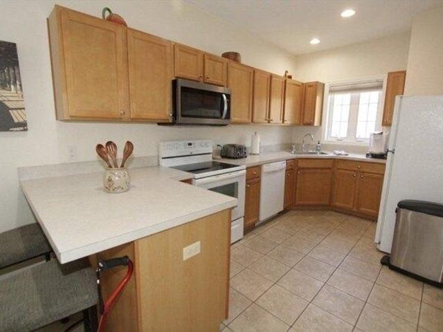 house with 4 bedroom, Grafton MA DLS102922902